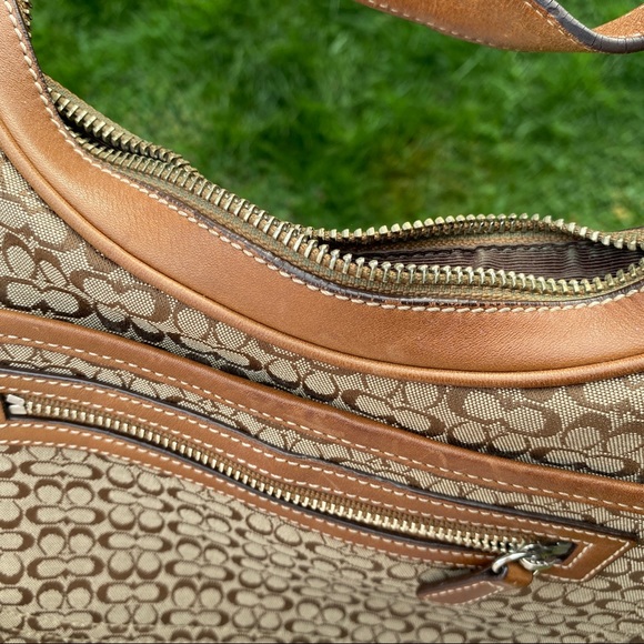Coach | Bags | Authentic Coach Signature Hobo Bag | Poshmark